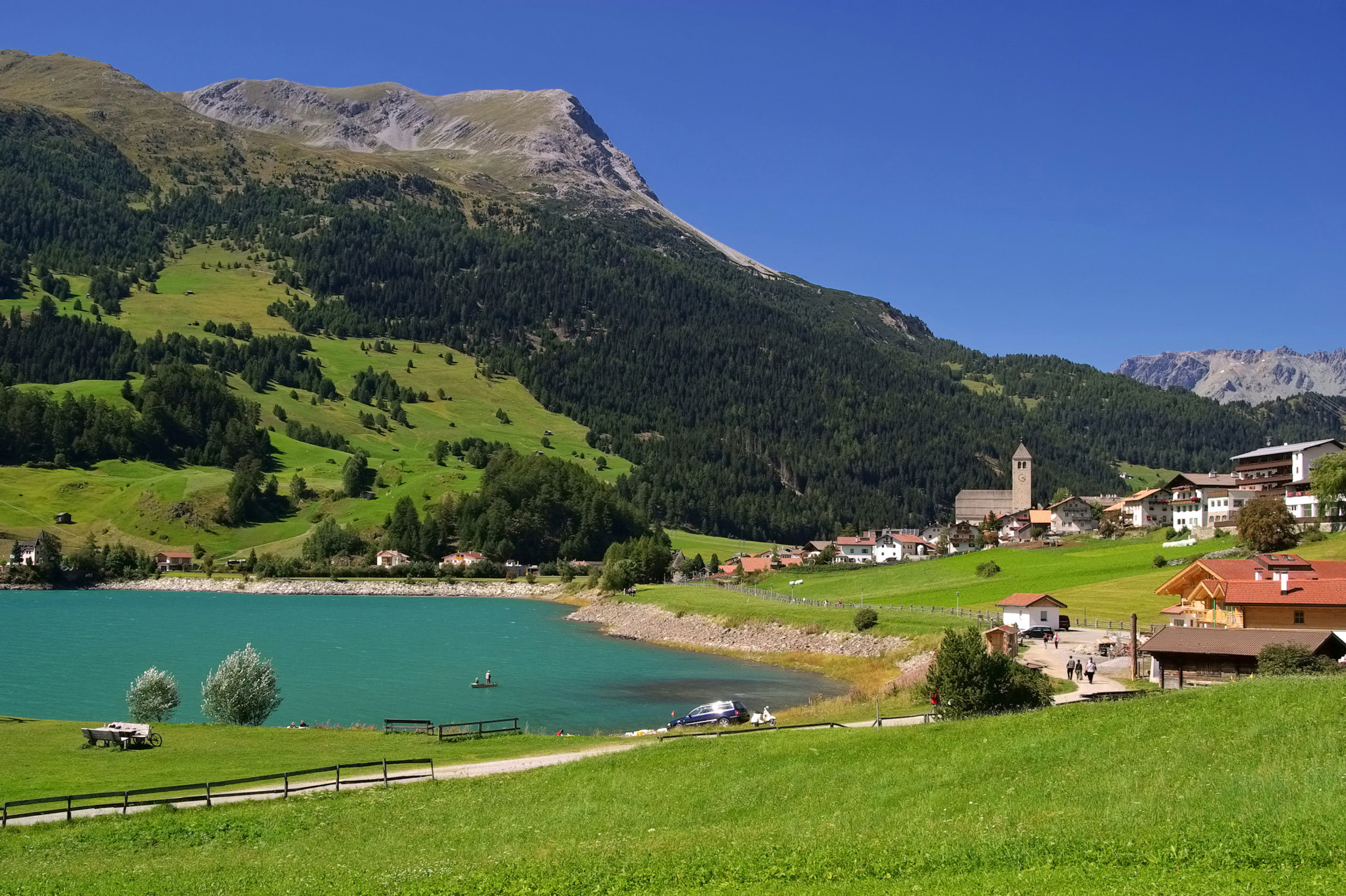 Reschen im Vinschgau, Urlaub und Hotels in Reschen am See bei Graun im ...